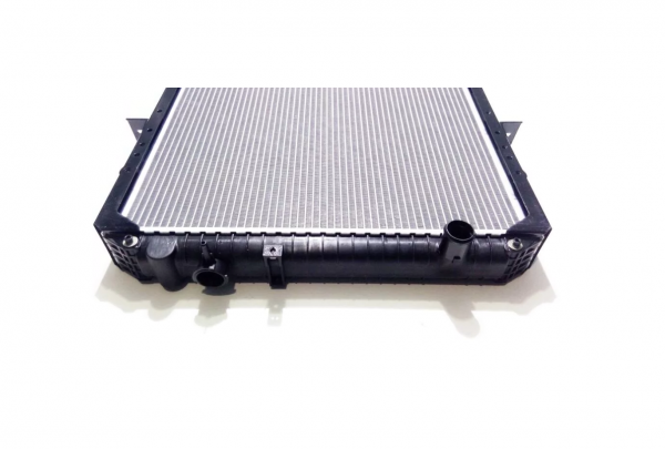 RADIADOR BONGO K2500 – 2.5 – MANUAL – 2008 > – 56718 – BR – Casa da ...